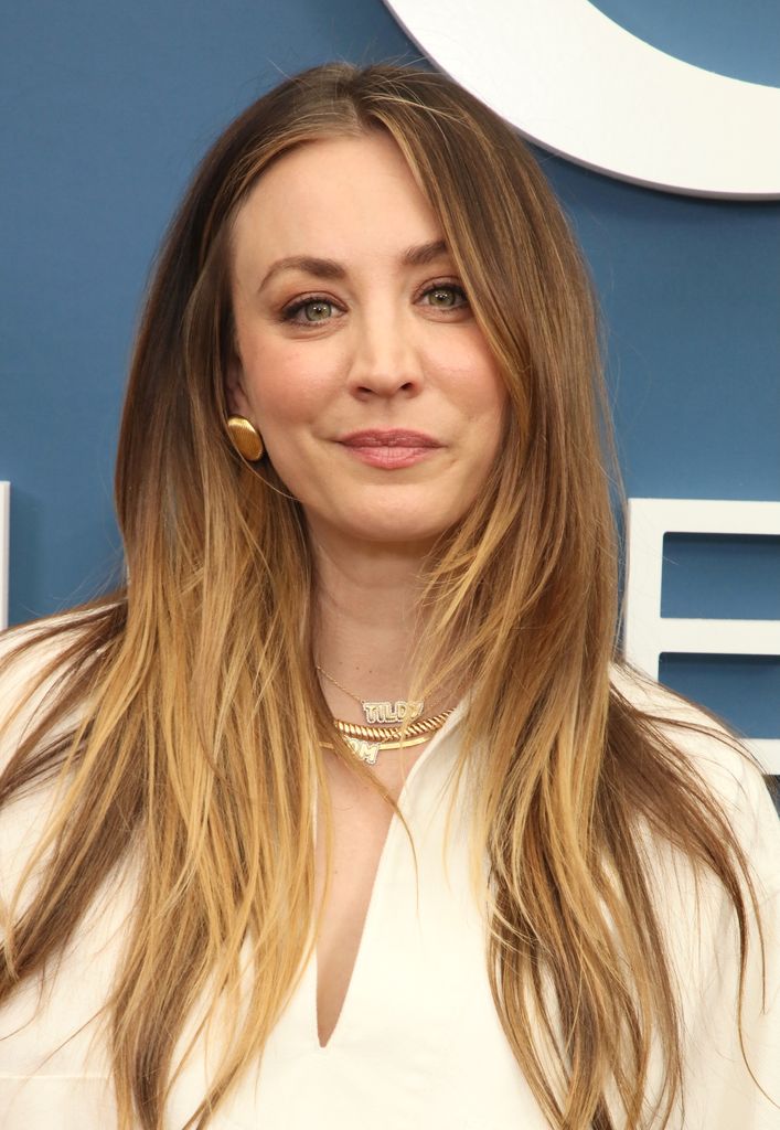 Kaley Cuoco Voeten Litteken Kaley Cuoco Makes A 'Big Bang' At Kids'