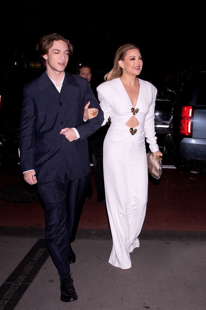 Boda De Kate Hudson Schauspielerin Kate Hudson Mit Ihrer Familie,