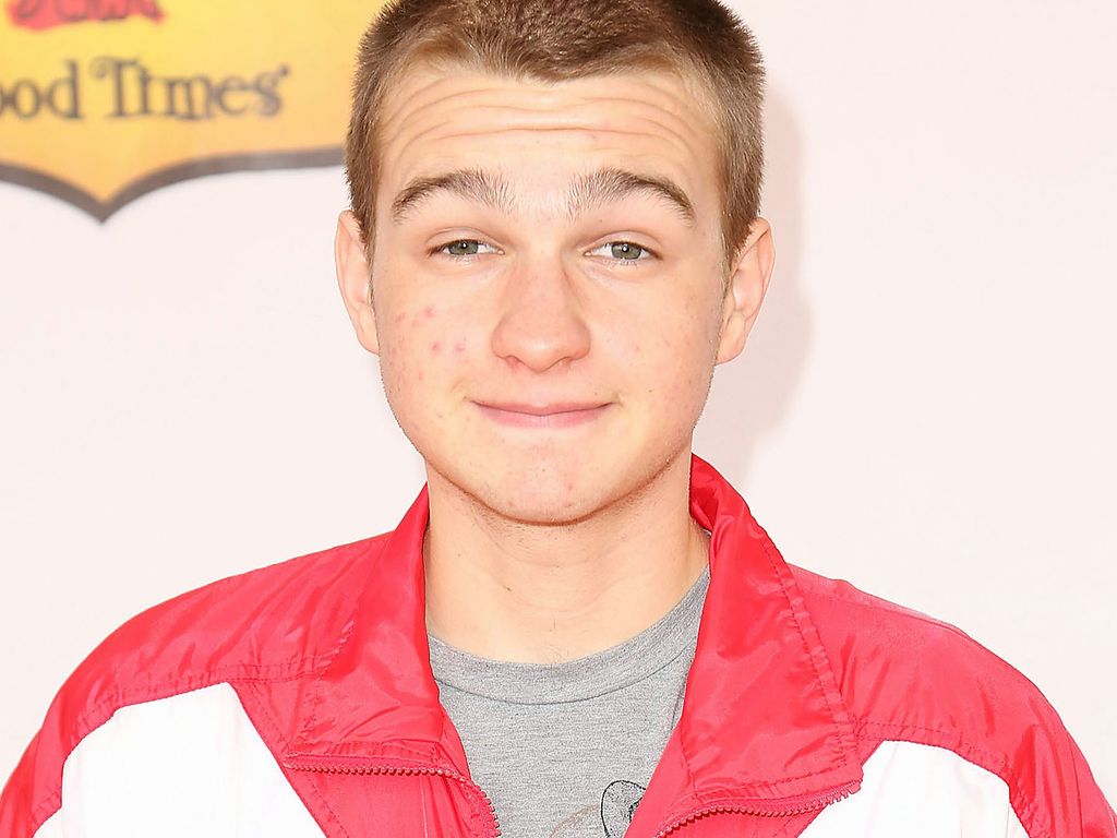 Angus T. Jones: "TAAHM ist gottloser Dreck!" | Promiflash.de