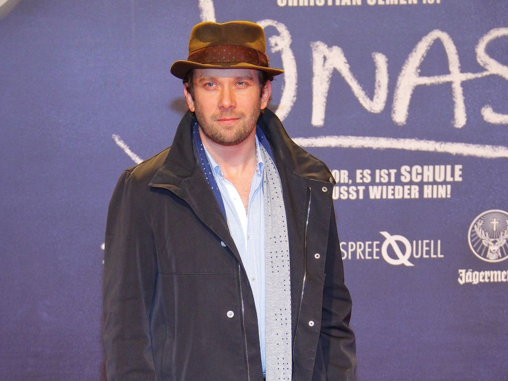 Christian Ulmen: Ich bin froh, dass das vorbei ist | Promiflash.de