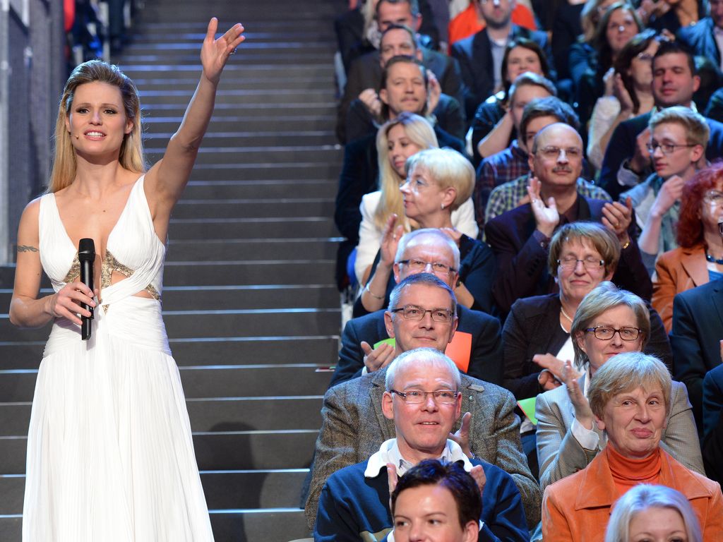 Michelle Hunziker versuchte Samuel Koch abzuhalten | Promiflash.de