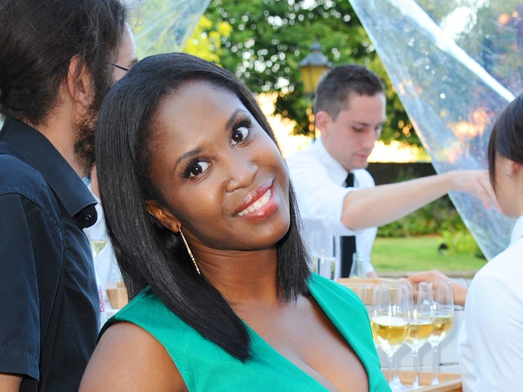 Beziehungstipps: Motsi Mabuse lächelt Trennung weg | Promiflash.de