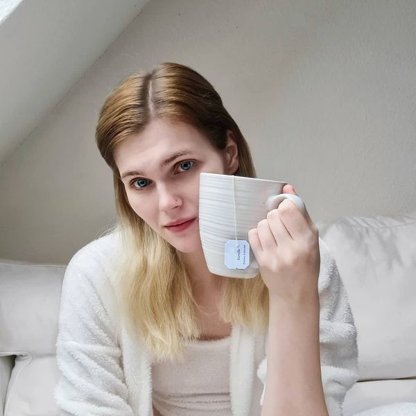 Lucy Hellenbrecht | Promiflash