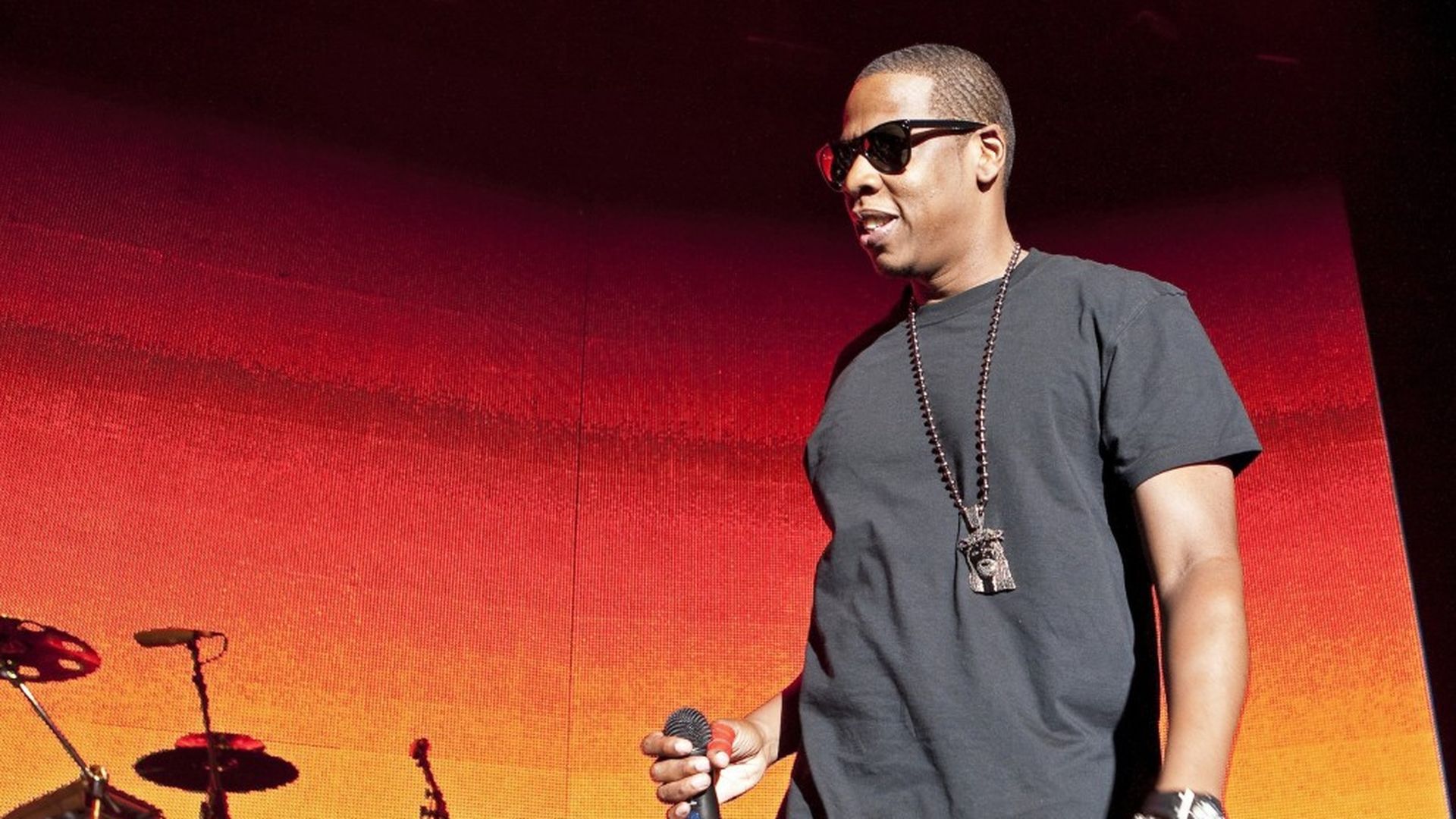 Jay-Z spricht über seine schmerzhafte Kindheit | Promiflash.de