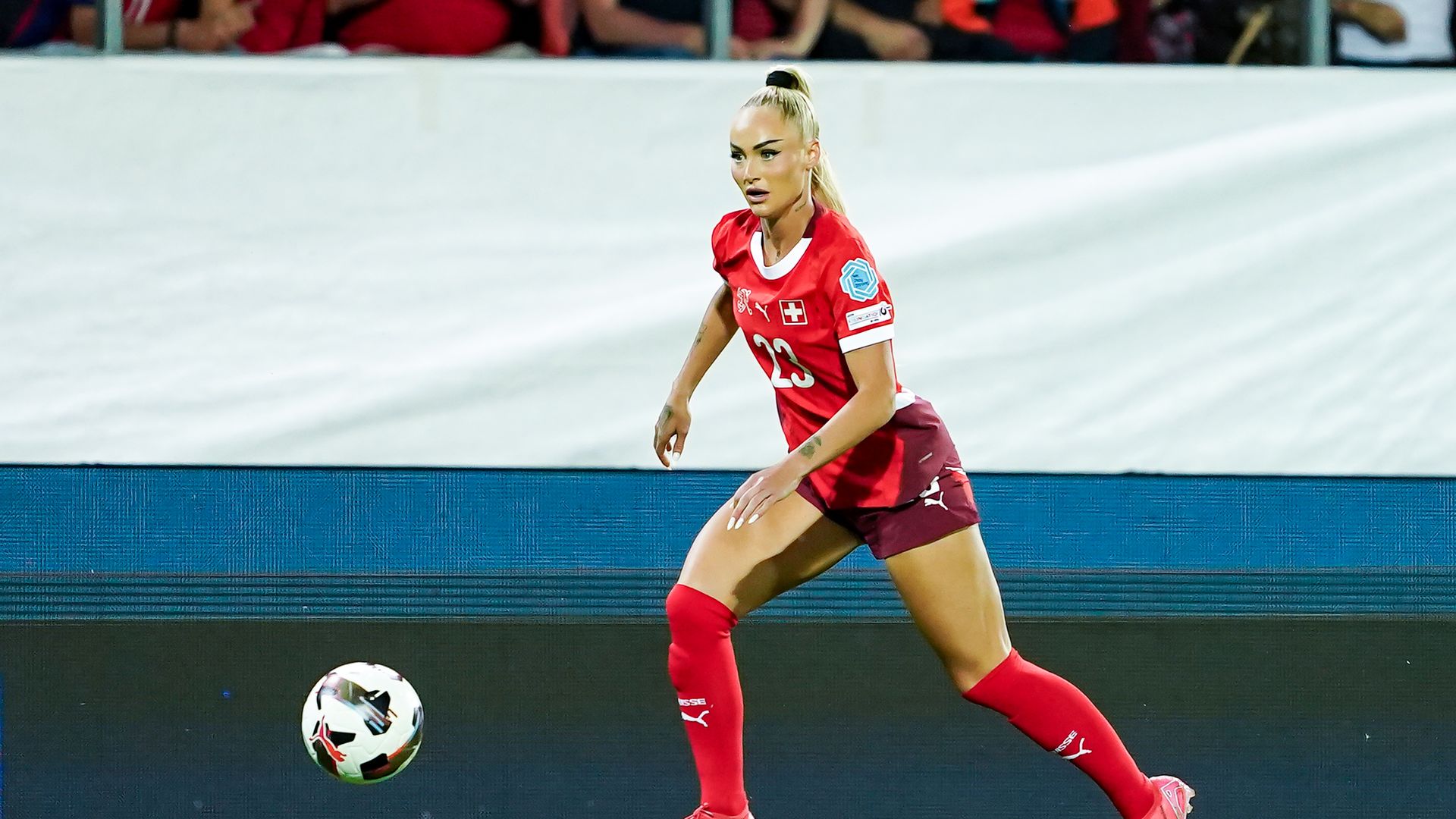 Alisha Lehmann kämpft mit gemeinen Hasskommentaren im Netz