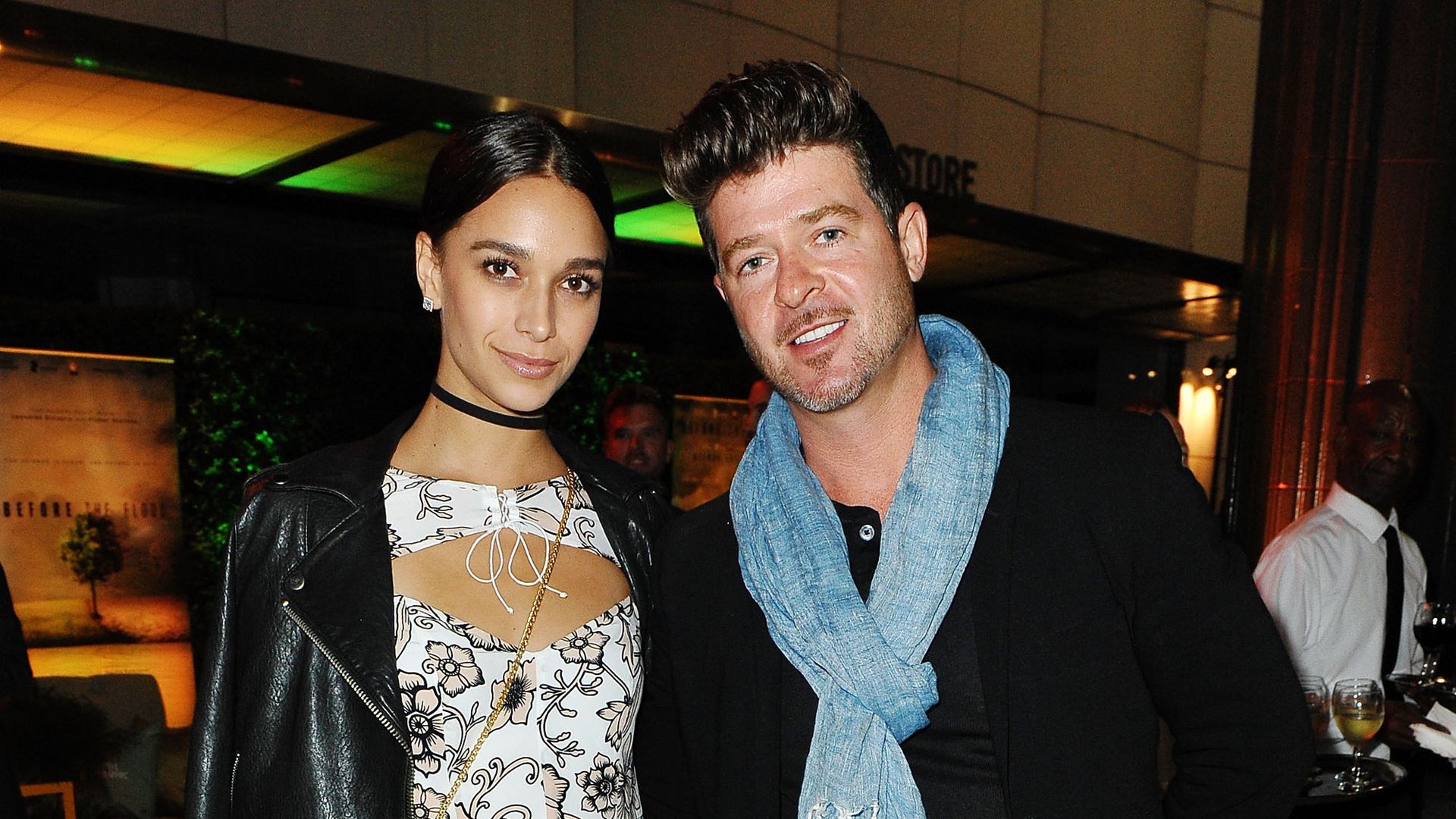 Papa am B-Day seines Papas: Robin Thicke wird wieder Vater! | Promiflash.de