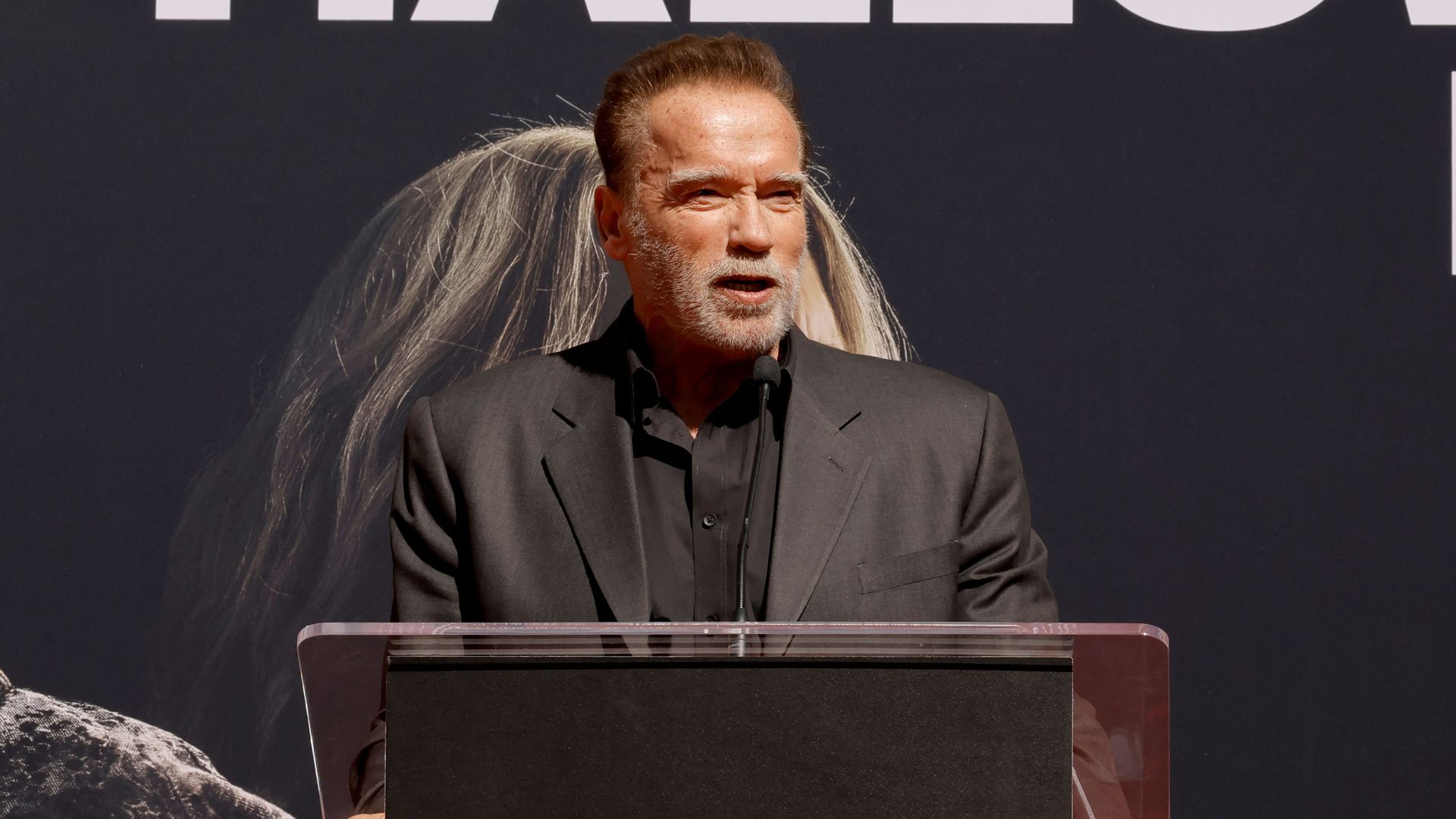Das erwartet euch in Arnold Schwarzeneggers Doku "Arnold"!