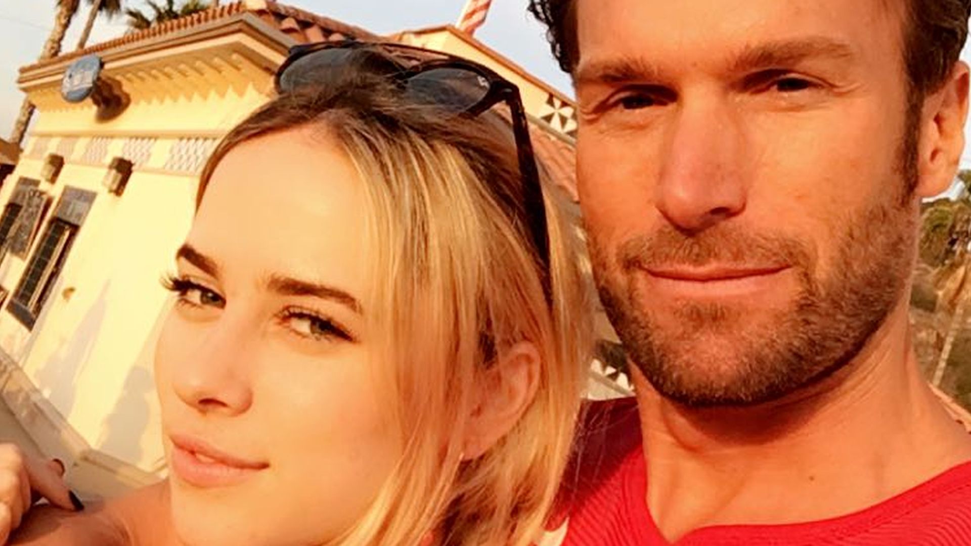 Yotta in Love: Snapchat-König verrät 1. Details zu Freundin | Promiflash.de