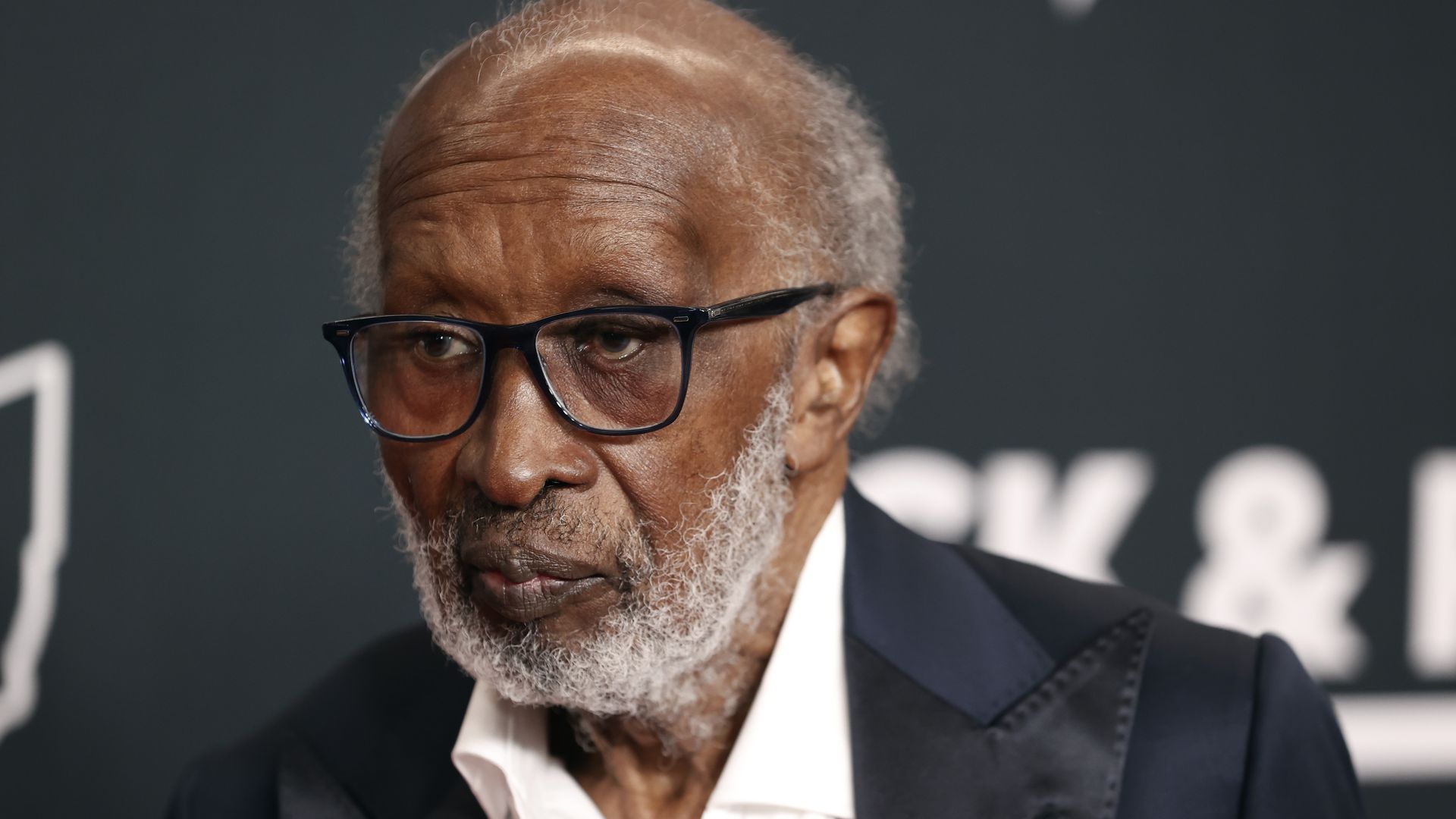 Von vielen geliebt: Die Stars trauern um Clarence Avant!