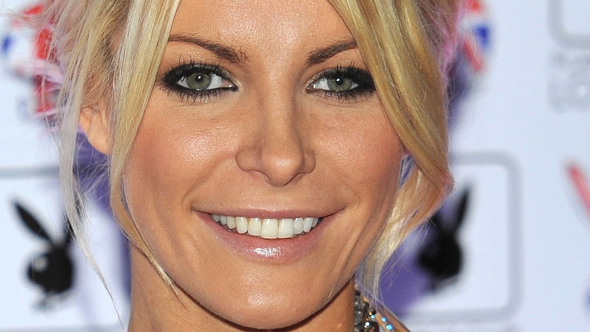 Crystal Harris tanzte auf zwei Hochzeiten | Promiflash.de