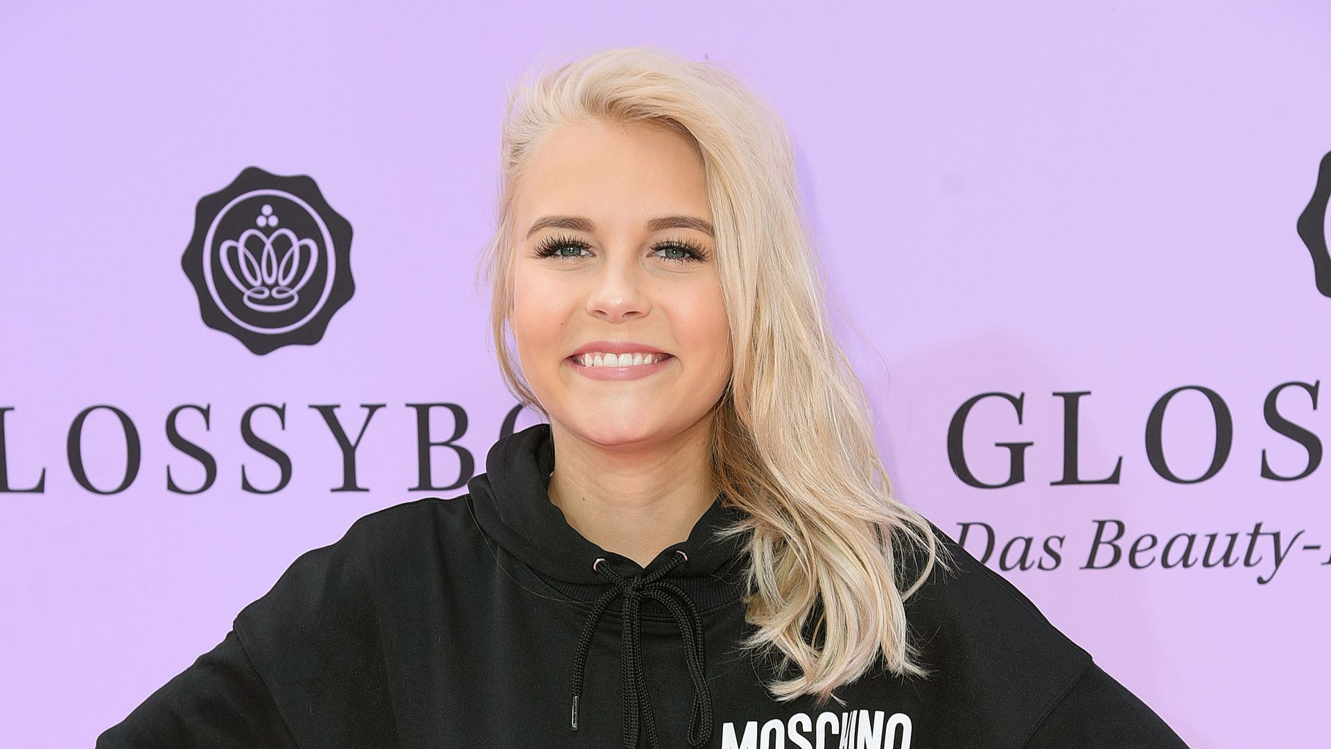 Nach Zula: Bekommt Dagi Bee schon wieder Hunde-Nachwuchs? | Promiflash.de