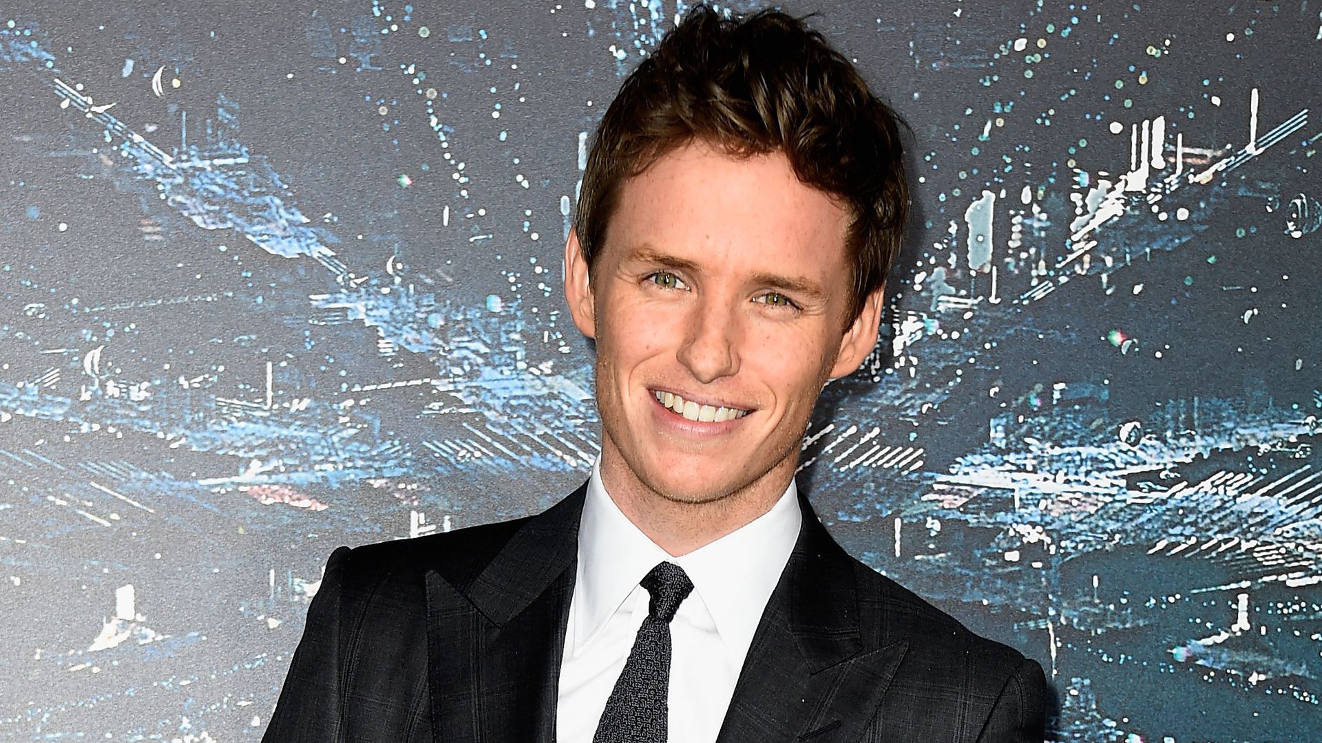Das Baby ist da! Eddie Redmayne wird zum 1. Mal Vater | Promiflash.de