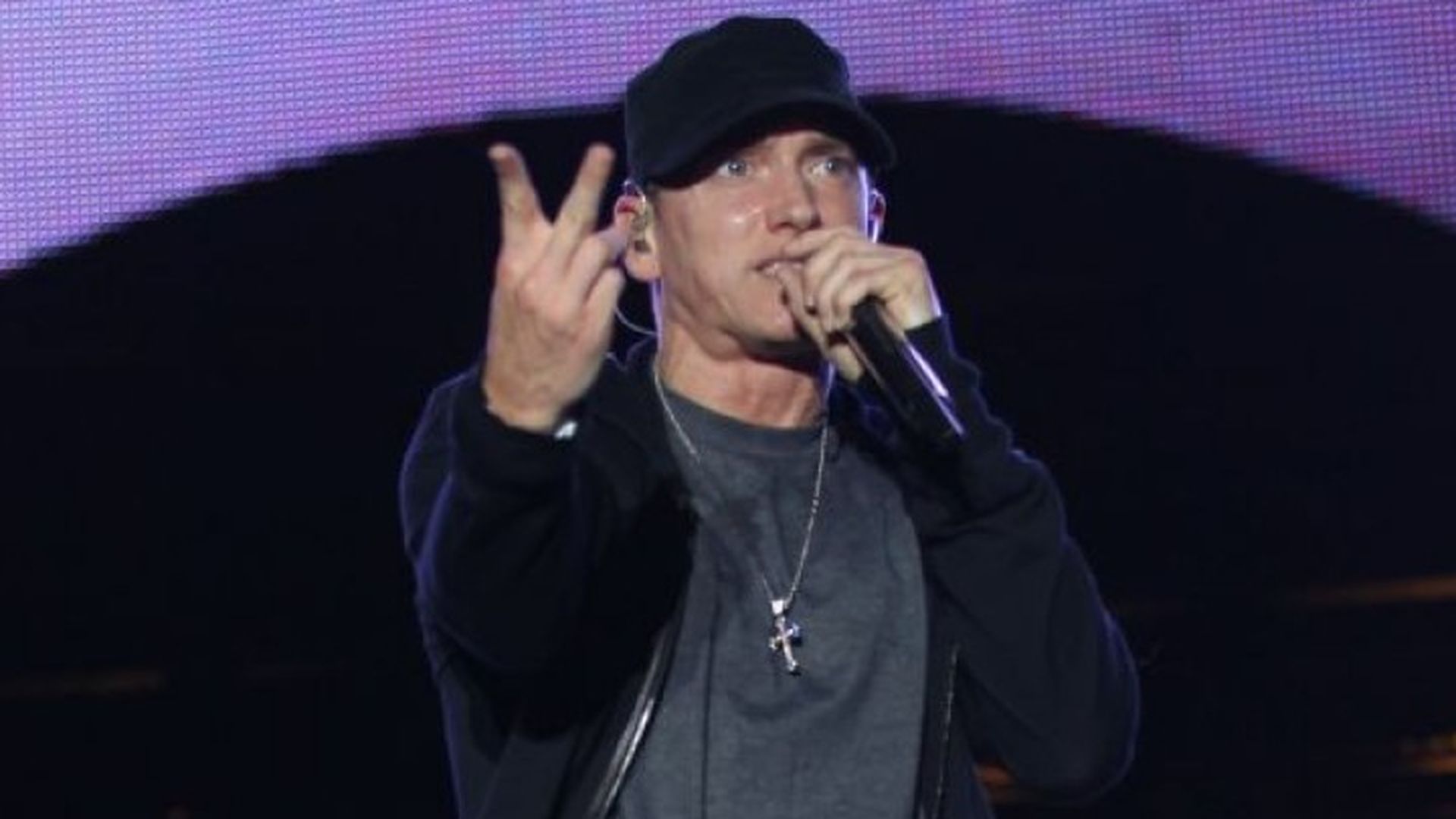 Eminem: 2 Millionen Dollar für Festival-Auftritt | Promiflash.de