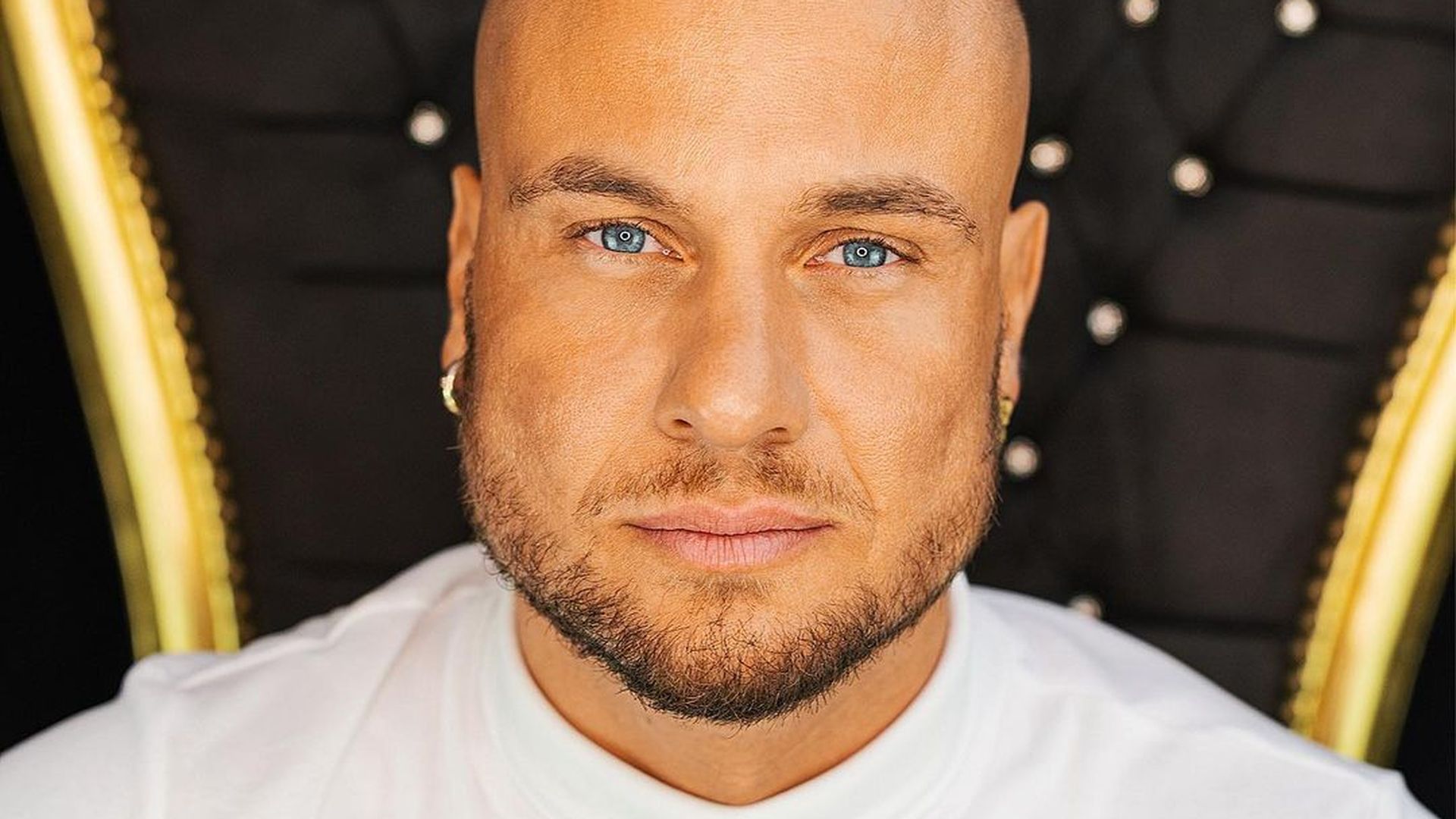 Eric Nur's Instagram, Twitter & Facebook on IDCrawl