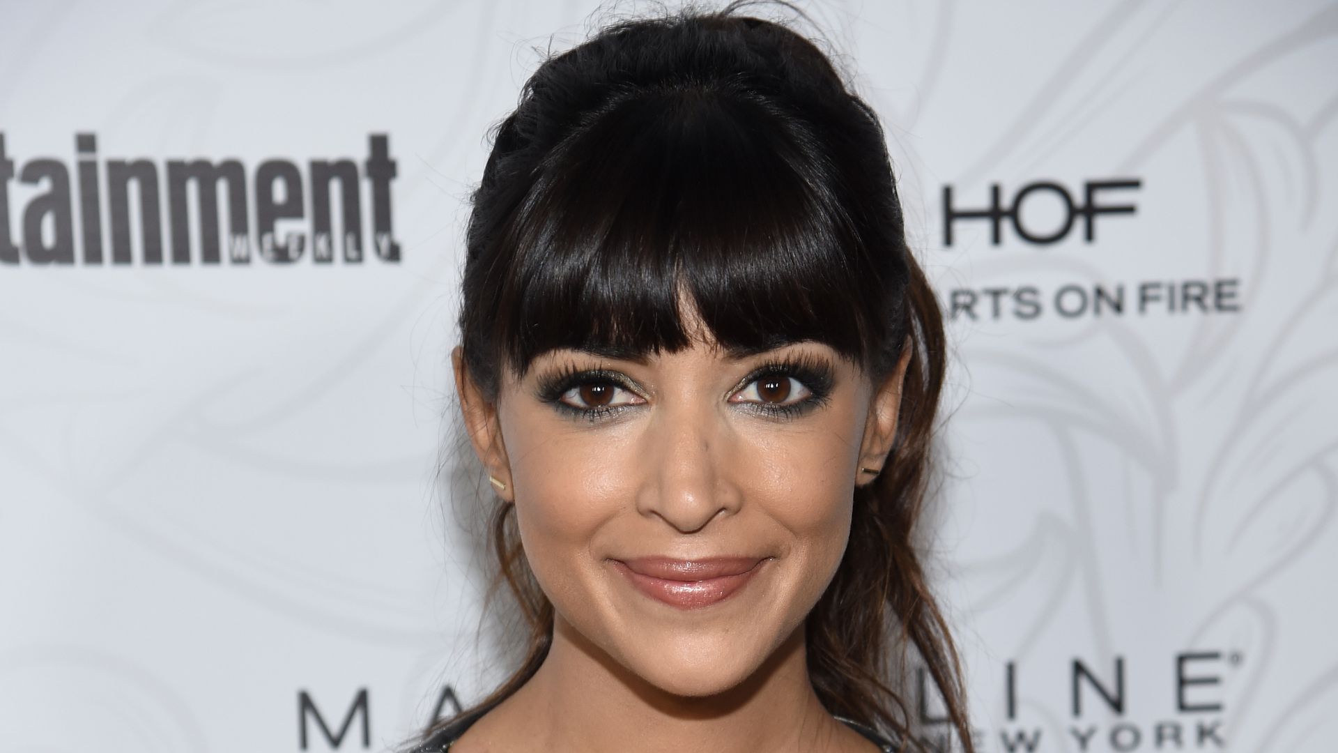 Wow! "New Girl"-Star Hannah Simone verheiratet und schwanger ...