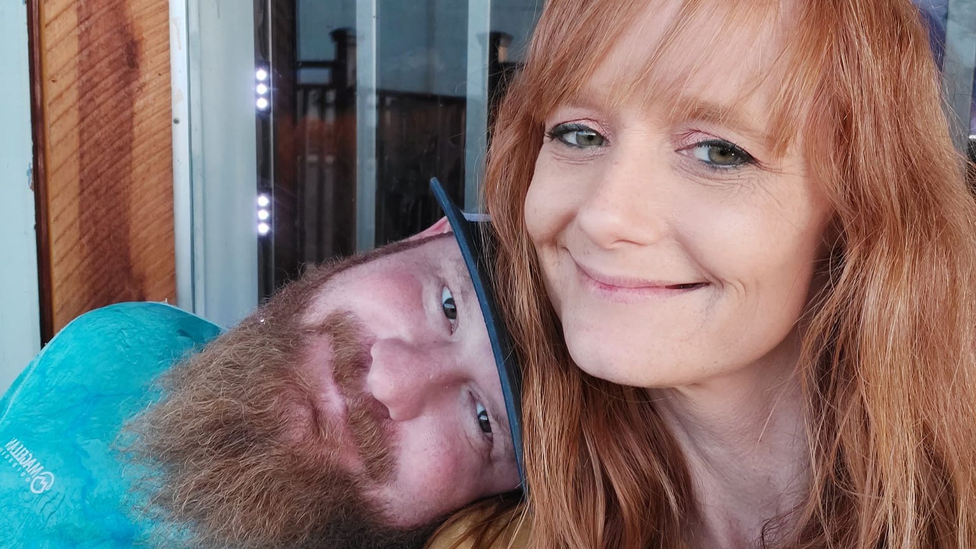 Am Tag der Beerdigung: Jake Flints (†) Ehefrau erinnert sich