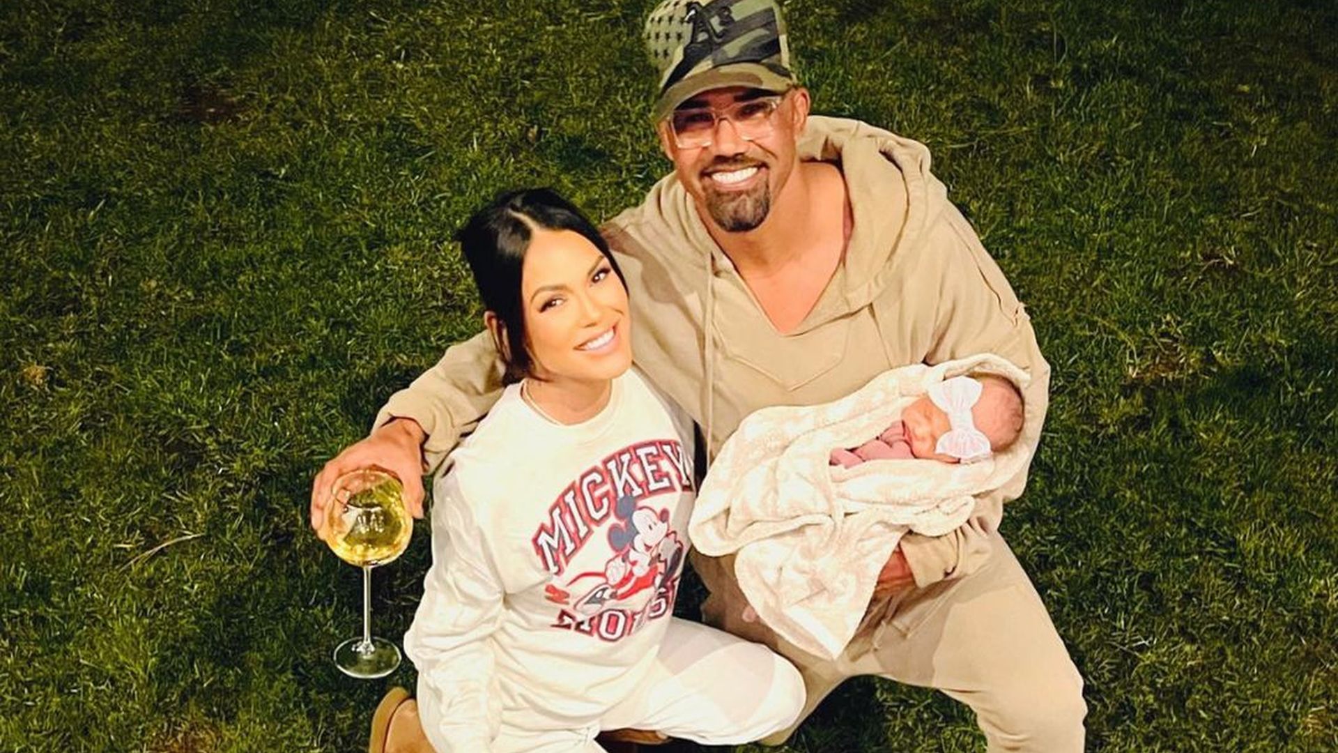 Shemar Moore bringt sein Neugeborenes ans Grab seiner Mutter