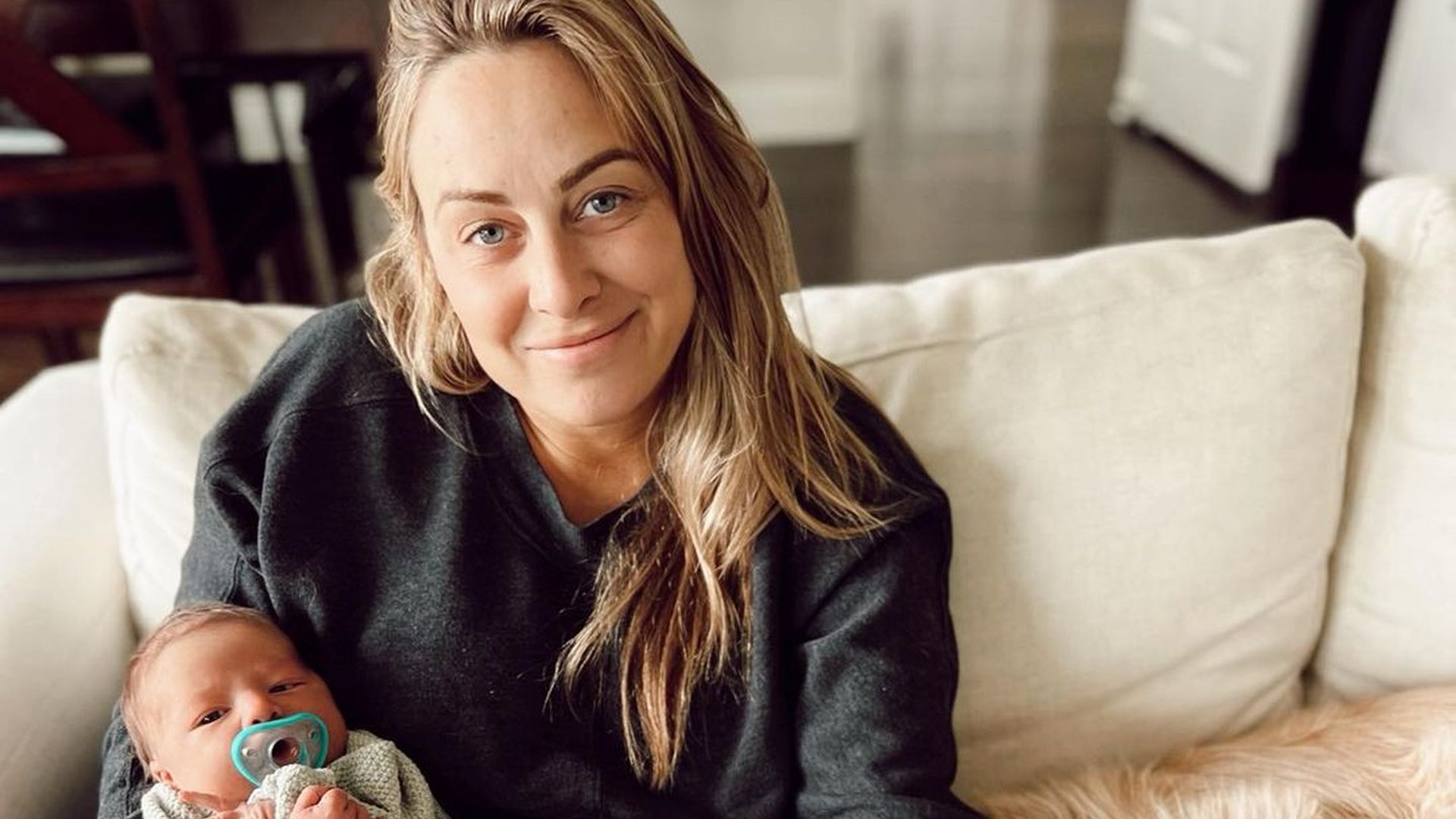 "Liebe macht blind"-Star Jessica Battens erstes Baby ist da!