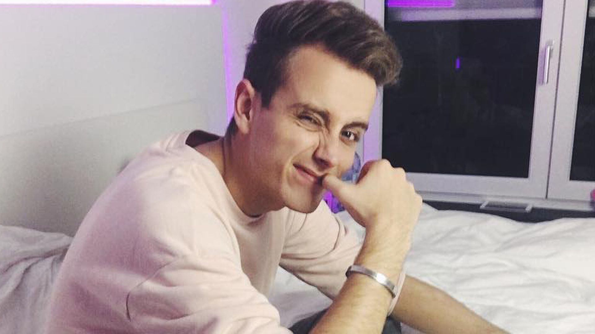 Von Baby abgelenkt: Julian Claßen wieder aktiver auf Insta | Promiflash.de