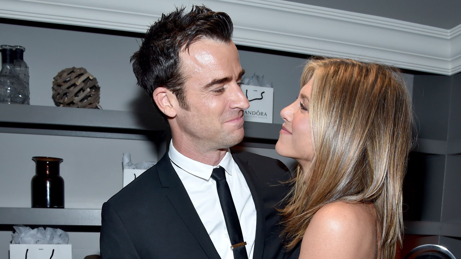 Hollywood-Nippelschau! Jennifer Aniston ohne BH unterwegs