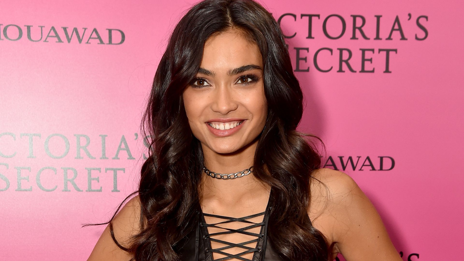 Kelly Gale | Promiflash.de