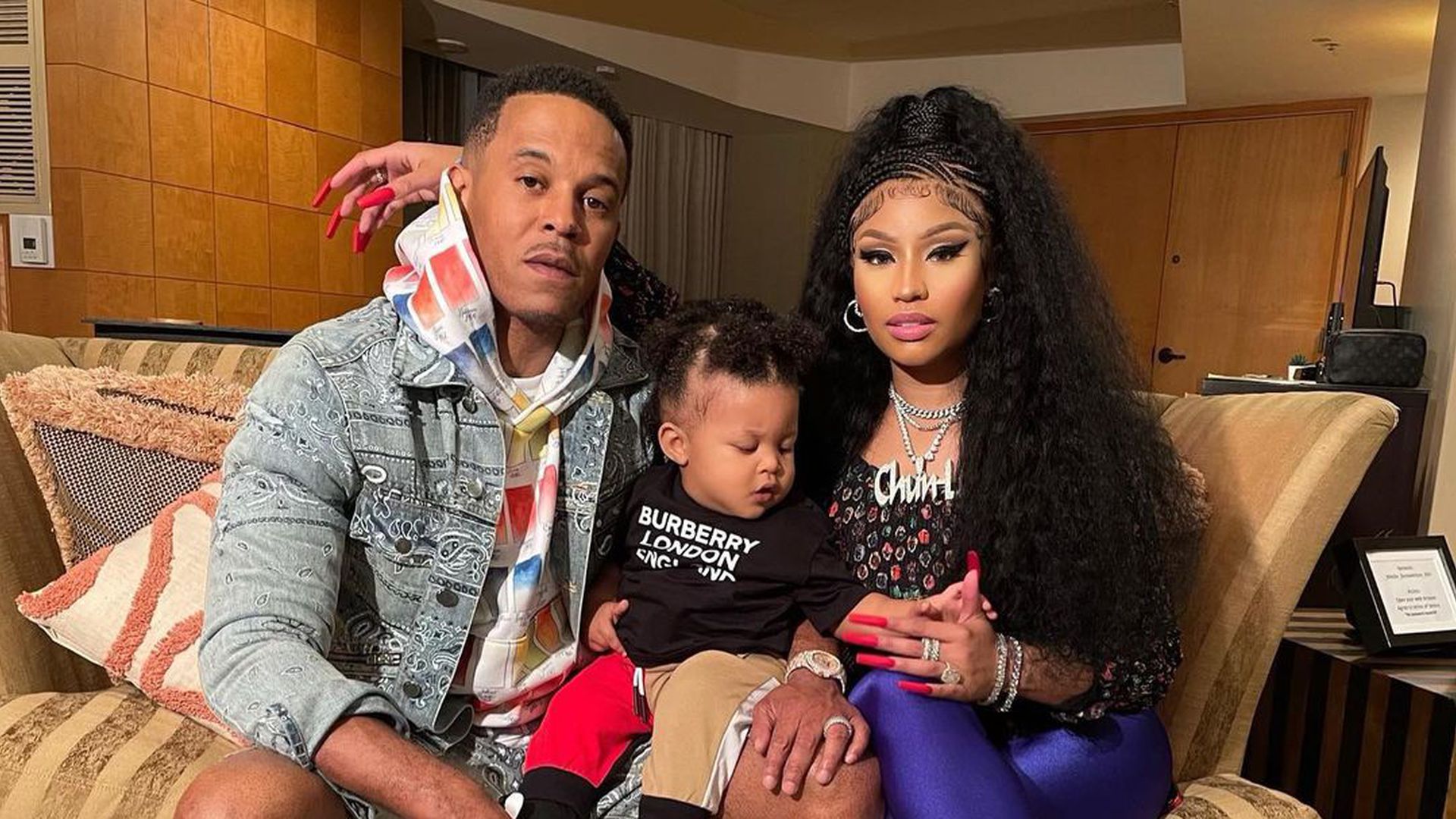 Schon eins! Nicki Minajs Mama Carol gratuliert ihrem Enkel