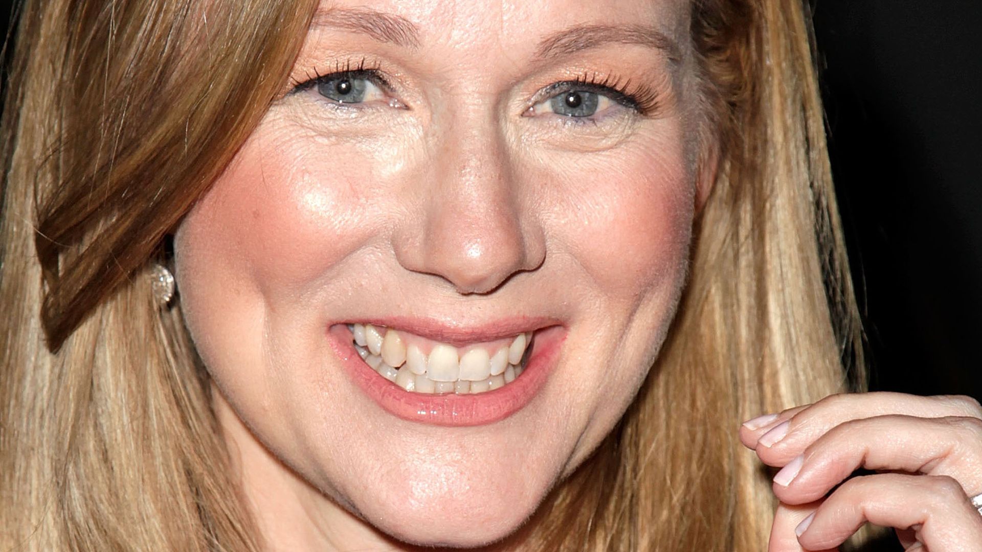 Mit 49 Jahren! Laura Linney ist Mutter geworden | Promiflash.de
