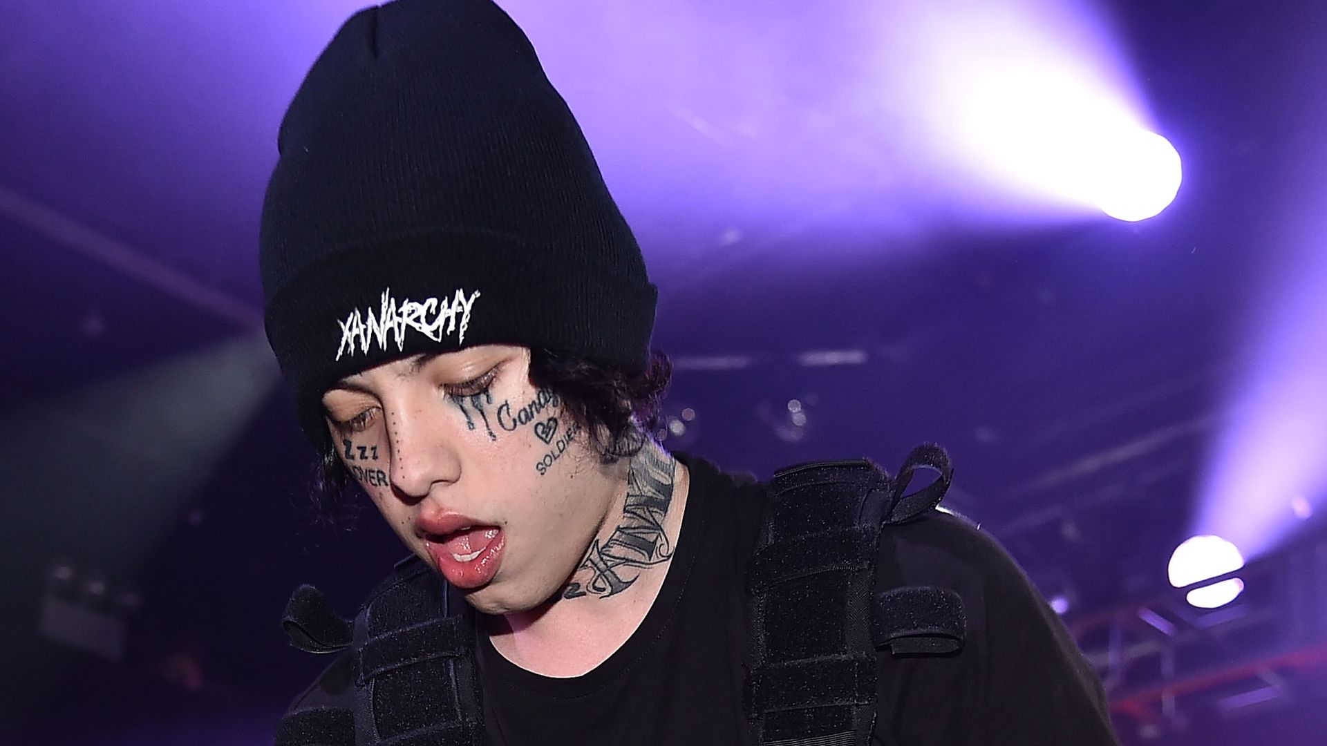 Oha, Rapper Lil Xan rastete in Fast-Food-Restaurant aus!