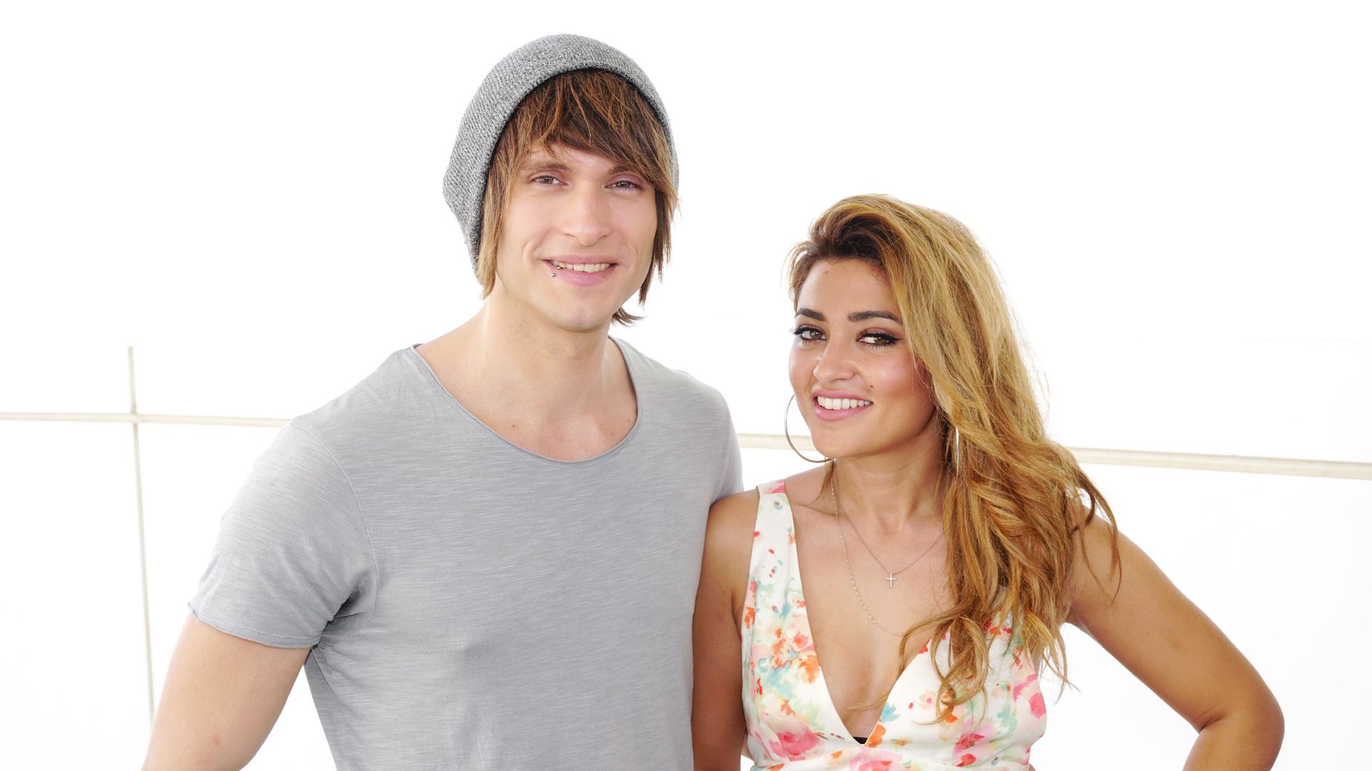 DSDS-Lovestory bei Alex & Maria? Die Sängerin klärt auf! | Promiflash.de