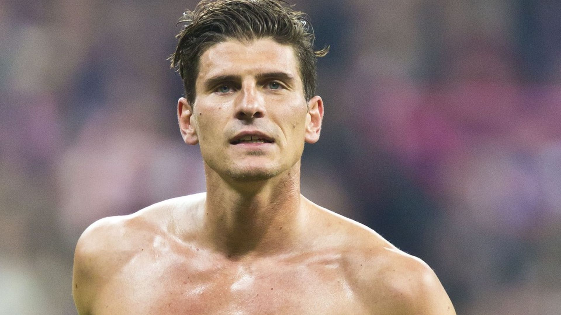Mario Gomez: "Öffentlichkeit weiß genug über mich" | Promiflash.de