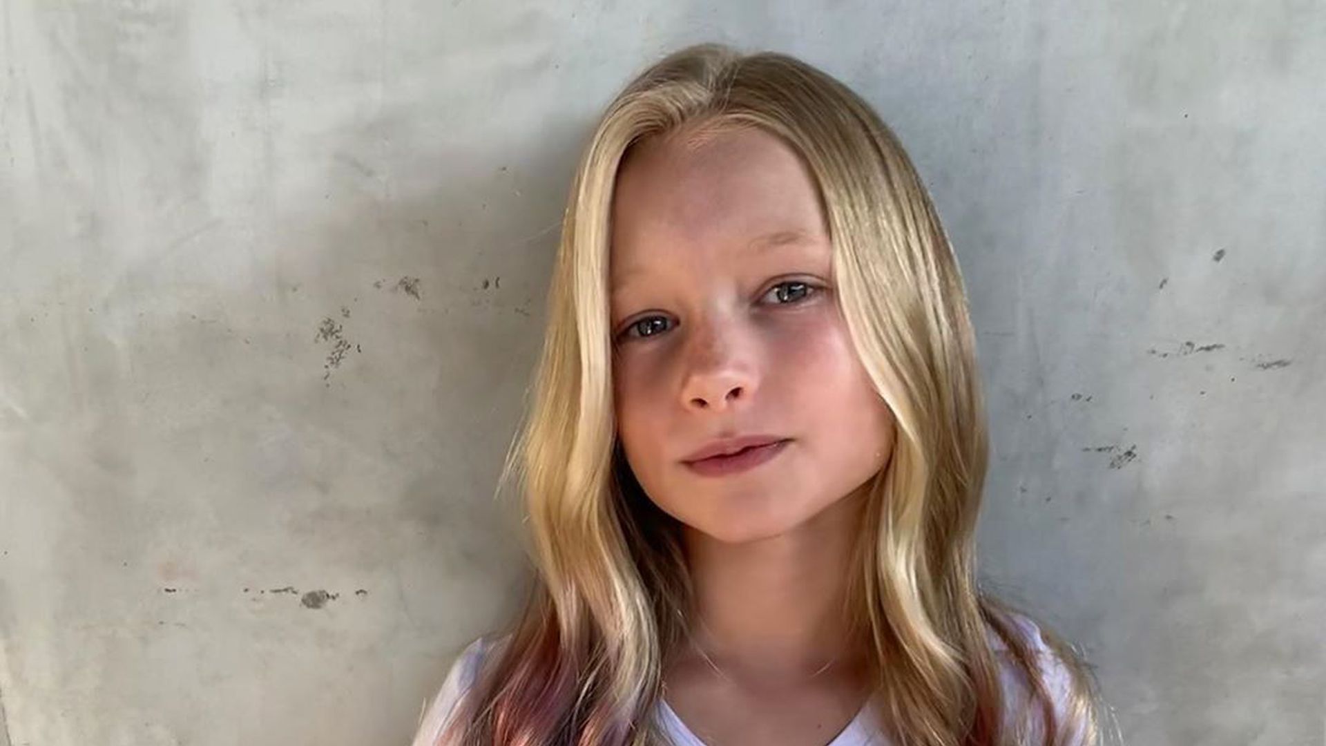 Maxwell Drew Johnson | Promiflash