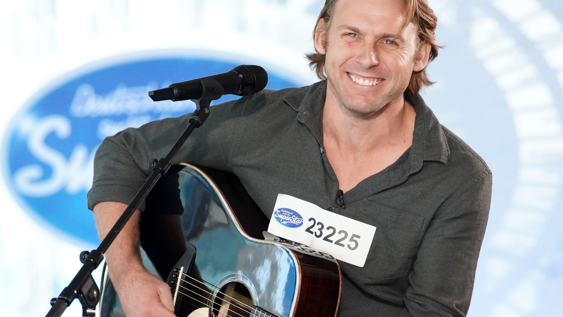 Recall sicher? Diesen DSDS-Kandidaten lud Dieter selbst ein ...