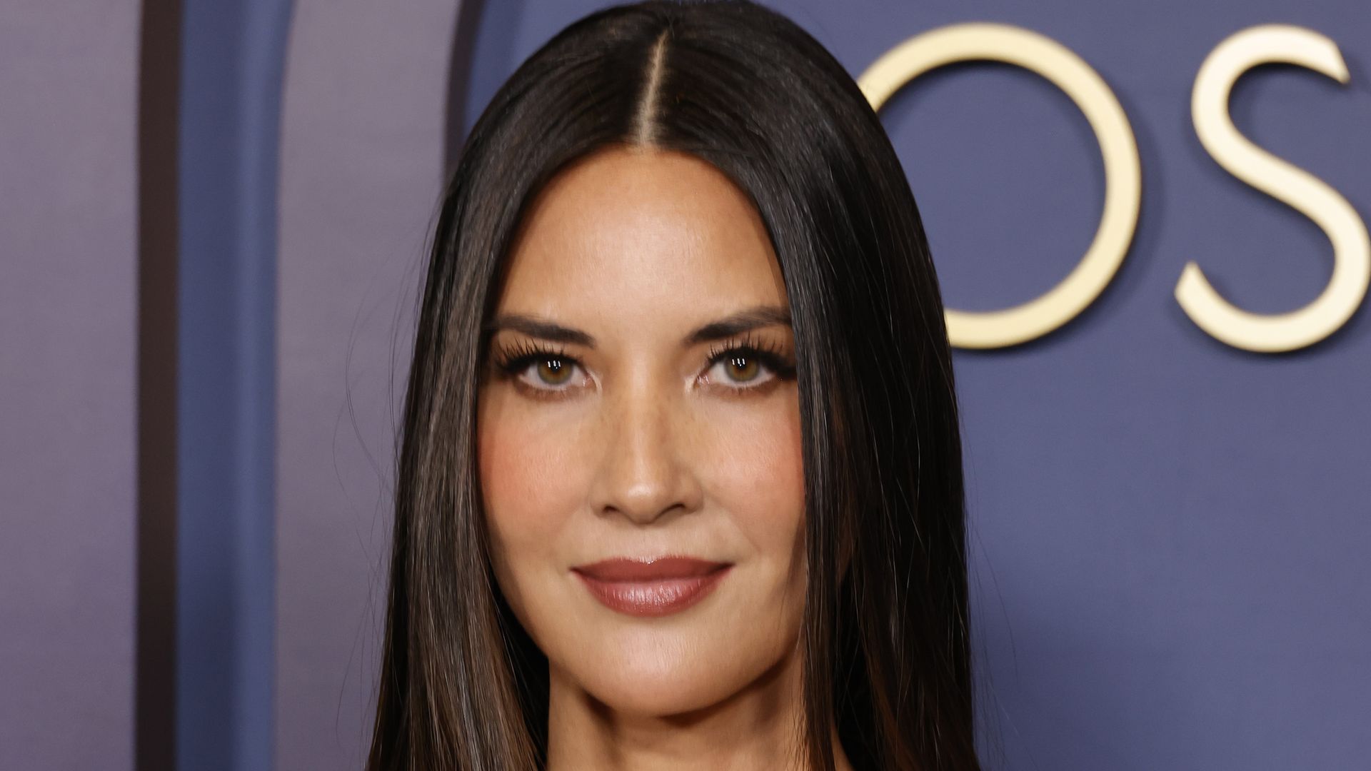 Olivia Munn soll ihre Reinigungskraft schlecht bezahlen!