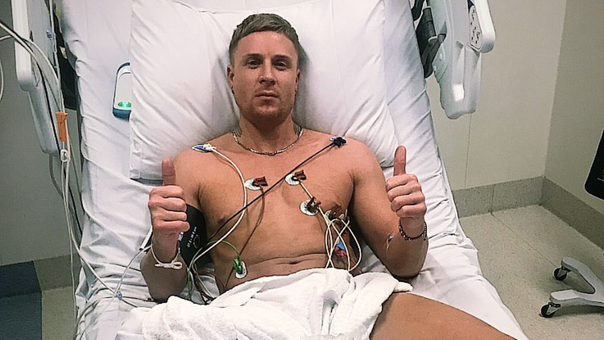 Messerstecherei: Bachelorette-Star Paddy Colliar in Klinik