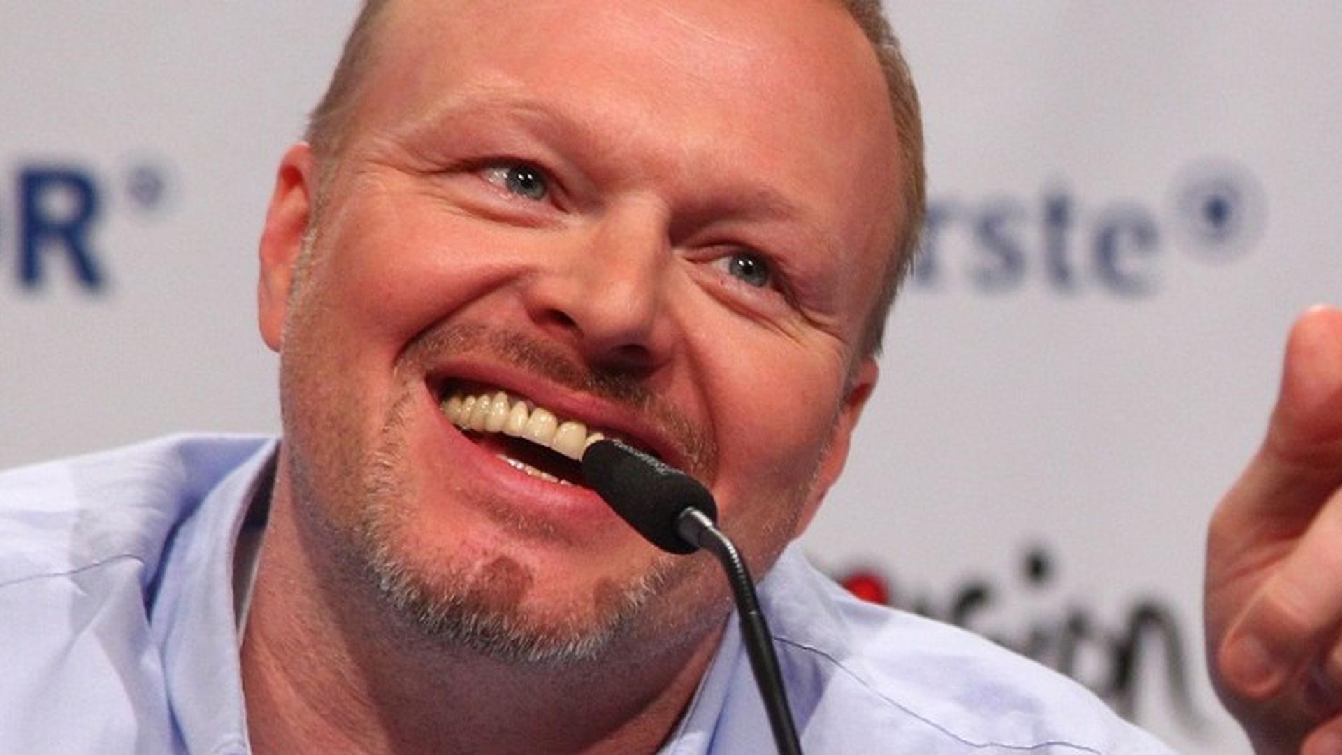 Nanu: Stefan Raab überrascht mit neuem Namen! | Promiflash.de