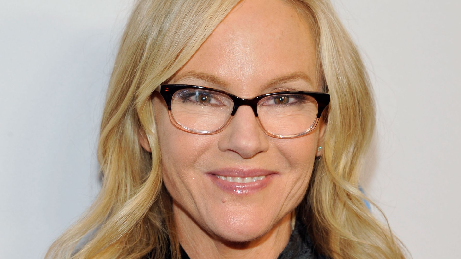 Mit 50 Jahren: "Suits"-Star Rachael Harris ist Mama geworden ...