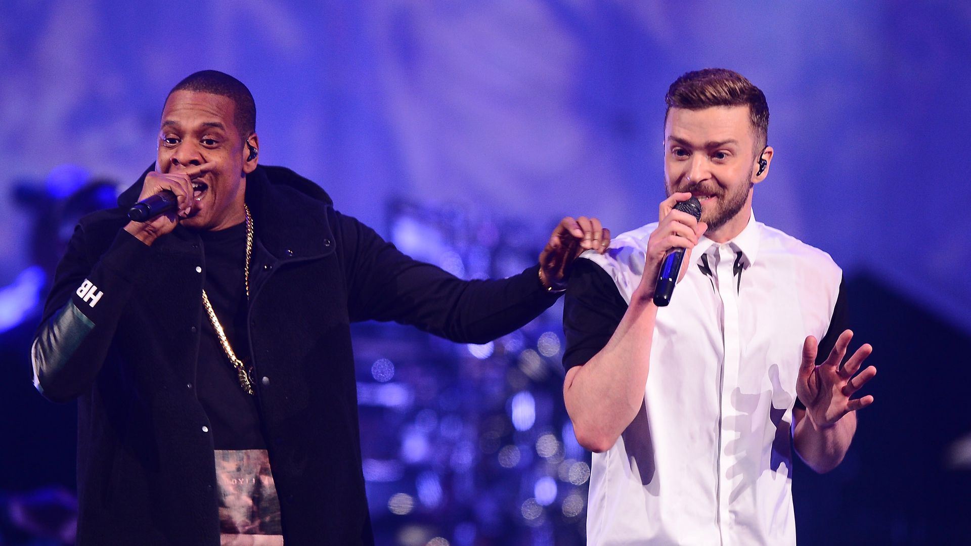 Hat Justin Timberlake fremd geknutscht? | Promiflash.de