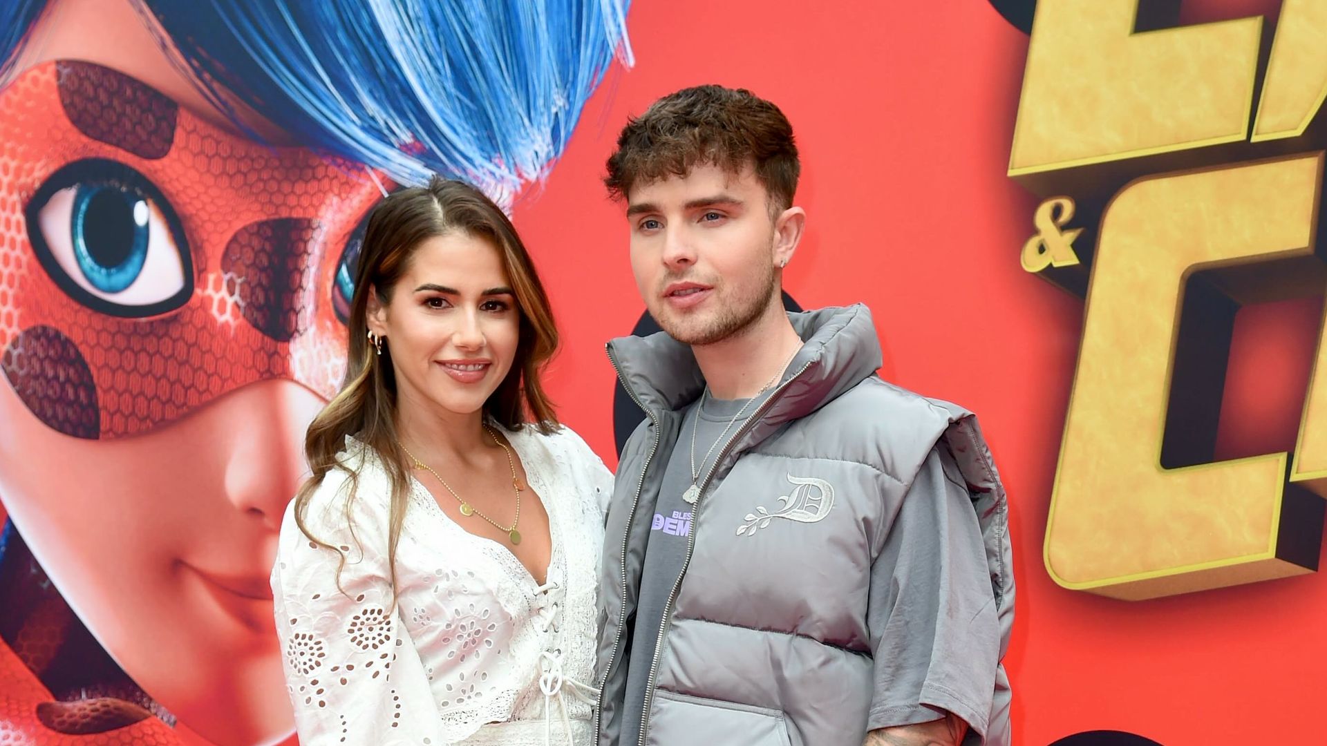 Mike Singer schwärmt von der Zusammenarbeit mit Sarah Engels