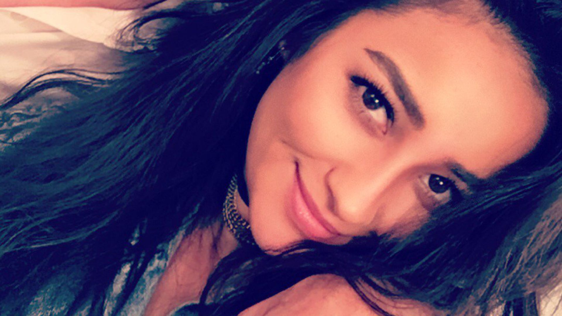 Shay Mitchell prankt ihren Dad vor Geburt mit Fake-Wehen