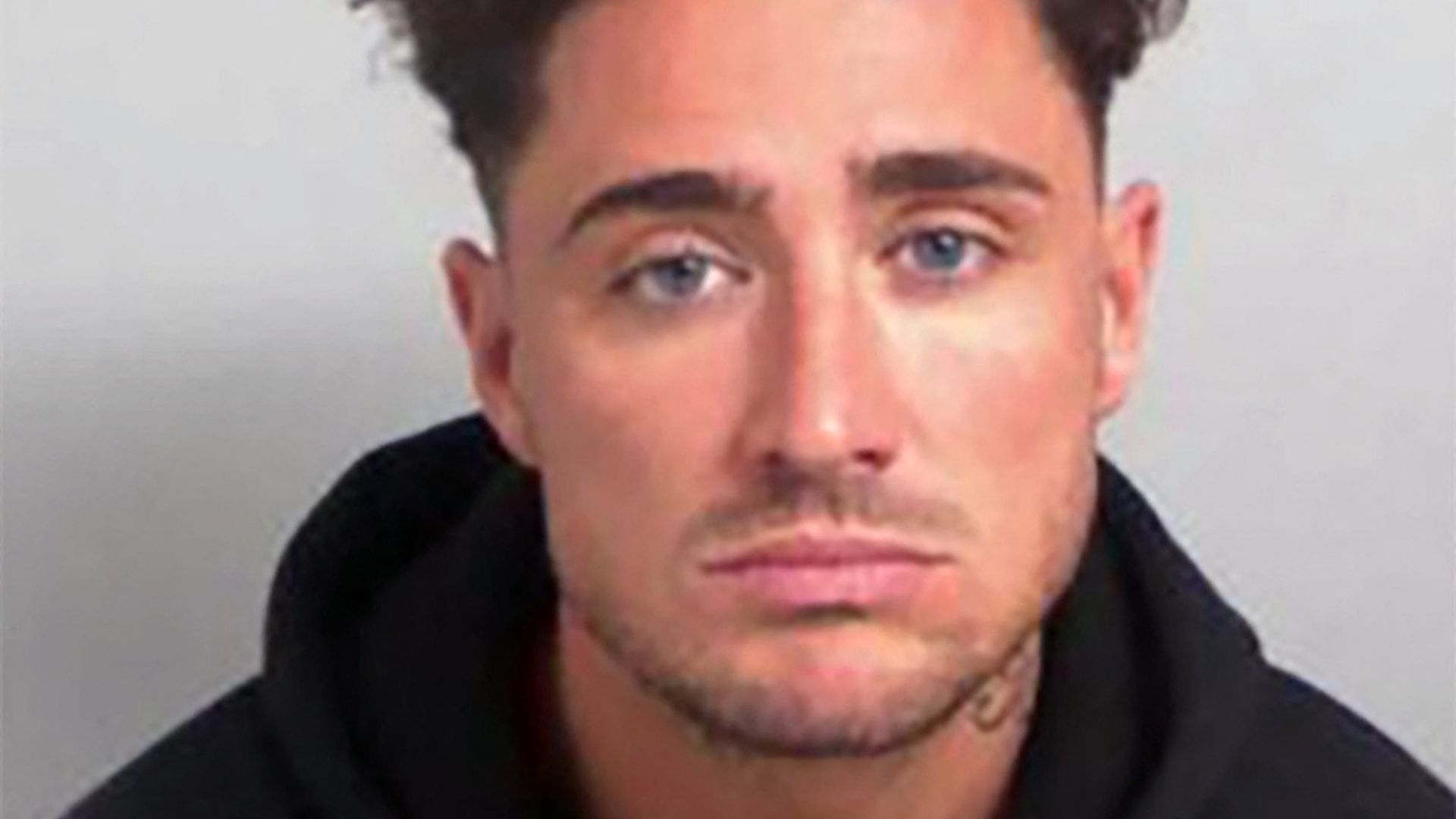 Nach Knast: Stephen Bear plant seine Karriere als Rapper