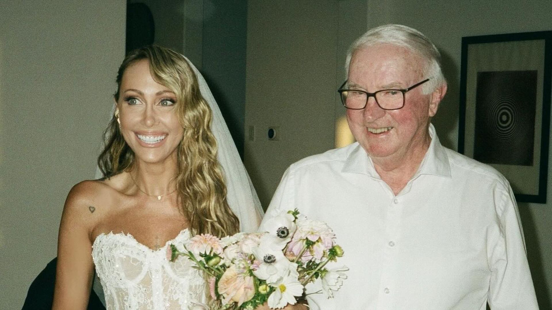Tish Cyrus widmet ihrem erkrankten Schwiegervater süße Worte