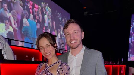 Das weiß man über Ariana Grandes neuen Freund Ethan Slater