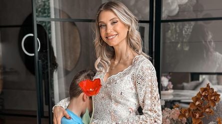 Bachelor-Star Michèle de Roos hat eine Therapie begonnen