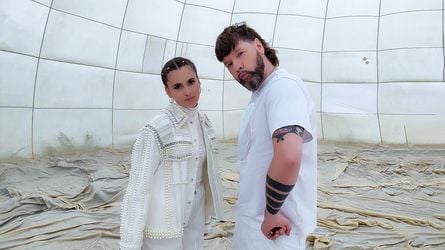 Wow: VS-Engel Lily Aldridge macht Garage zum Laufsteg