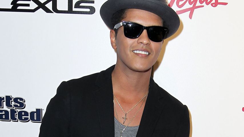 Es Ist Offiziell Bruno Mars Singt Beim Super Bowl 50 Promiflashde
