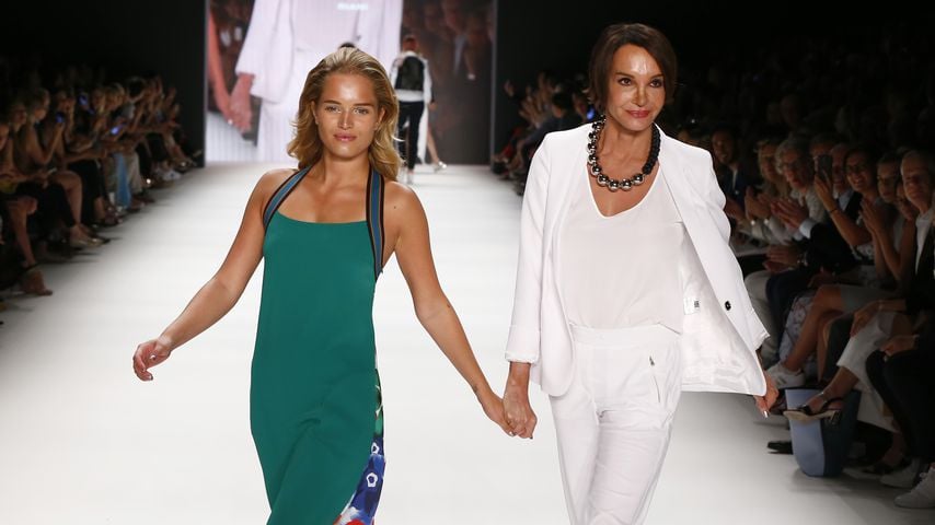 Anouschka Renzi: So stolz ist sie auf Model-Tochter Chiara! | Promiflash.de