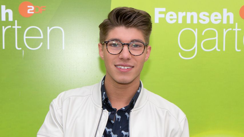 "Genetisch bedingt": Gerda Lewis zeigt Mega-Bauchmuskeln! | Promiflash.de