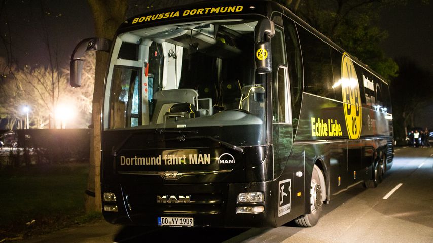 Anschlag auf BVB-Bus: Es gibt ein Bekennerschreiben! | Promiflash.de
