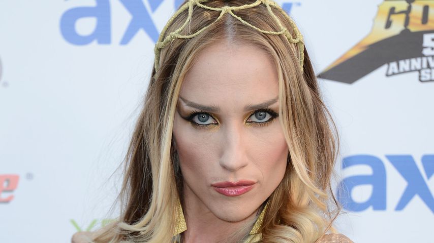 Metal-Star Jill Janus (†43) schon als Teen suizidgefährdet! | Promiflash.de