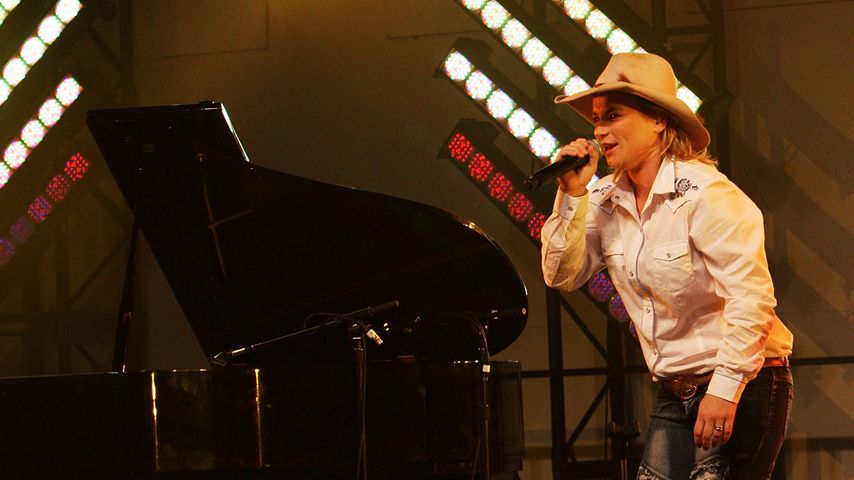 "Australian Idol"-Star Kate Cook mit 36 Jahren gestorben | Promiflash.de